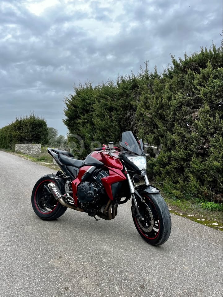 Honda CB1000R 2010 “Extrême” – ~60 000 km – Manouba (0 dépenses à ...