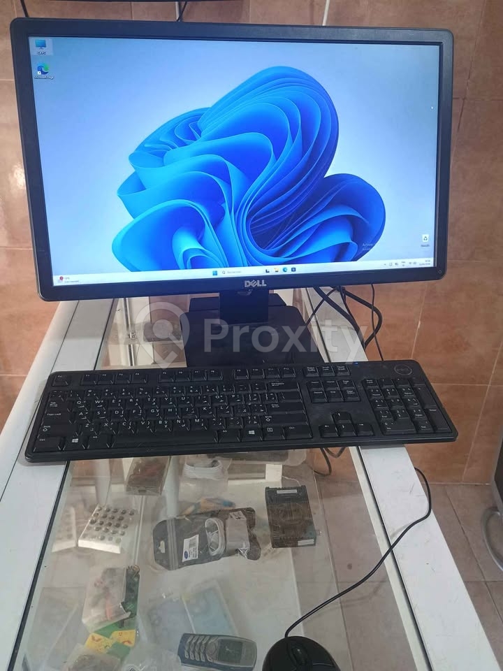 PC Dell Optiplex 9020M Core i5 avec écran 22 pouces à vendre à Tunis ...