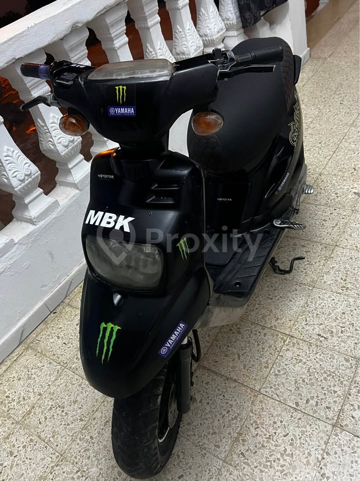 MBK Booster en bon état à Cité El Ghazela | Proxity.tn