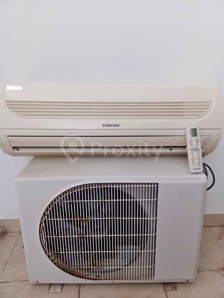 Climatiseur Samsung 9000 BTU en bon état à vendre à Ariana | Proxity.tn ...