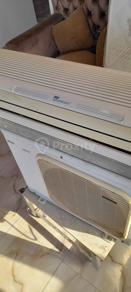 Climatiseur Unionaire 9000 BTU en bon état à vendre à Ariana | Proxity ...