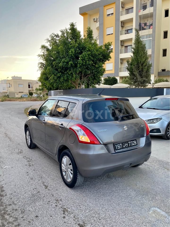 Suzuki Swift essence 5 CV année 2017 à vendre à Tunis | Proxity.tn ...